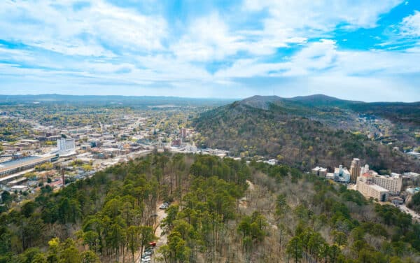 17 Best Things to Do in Hot Springs with Kids (And Places to Eat)